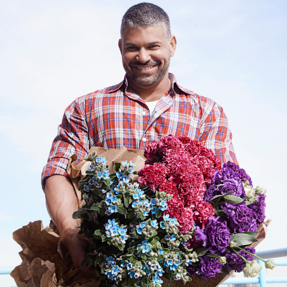 Roberto Gonzalez Flowers – ROBERTO GONZALEZ FLOWERS